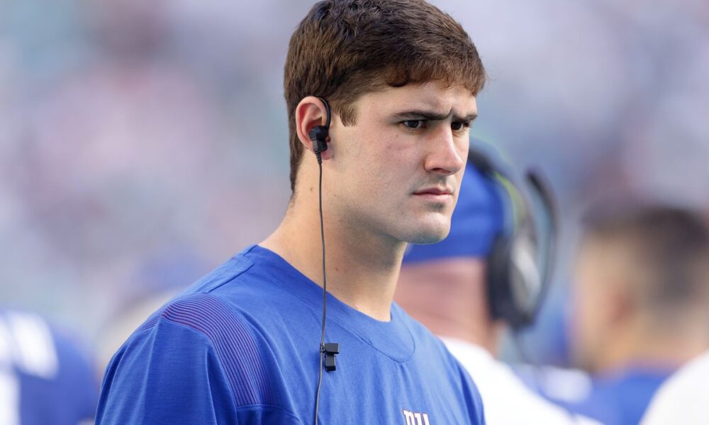 Giants Jones, Shepard Out For Season - Back Sports Page