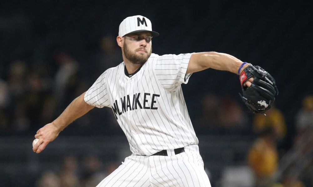 Crow to Brewers, Houser and Taylor Join Mets